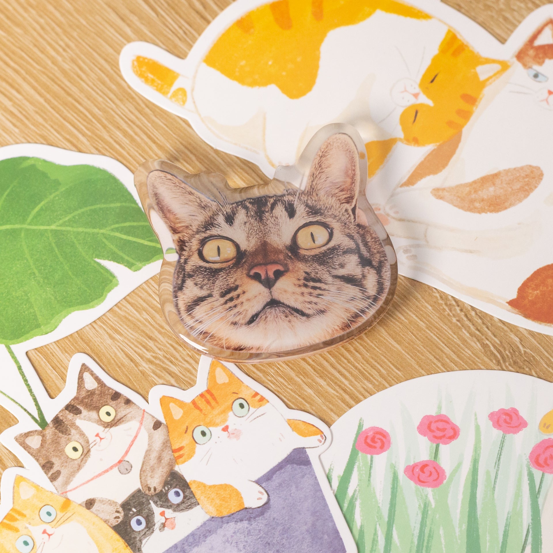 Custom Pet Portrait Phone Holder – Happy & Polly